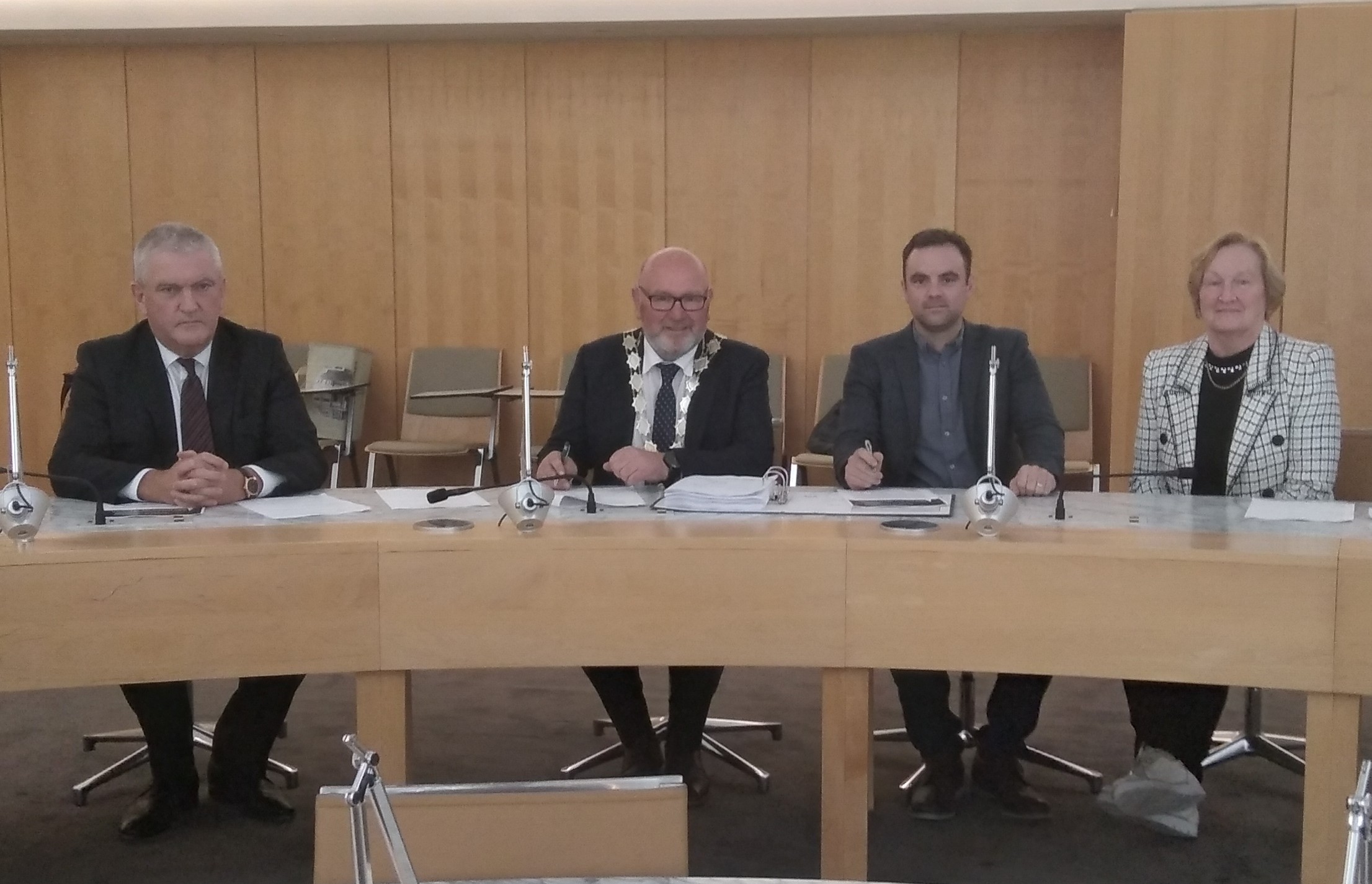 Housing contract signed for Lakeview, Boyle - Roscommon County Council